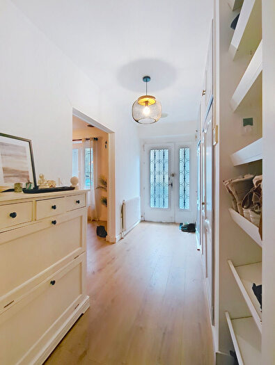 Maison à vendre - Lormont, Bourg, Mairie - 5 pièces - 3 chambres