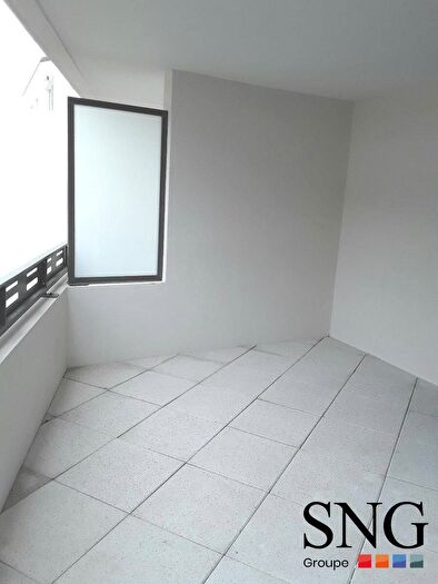 Appartement à louer - Nord, Juvignac - 1 pièce