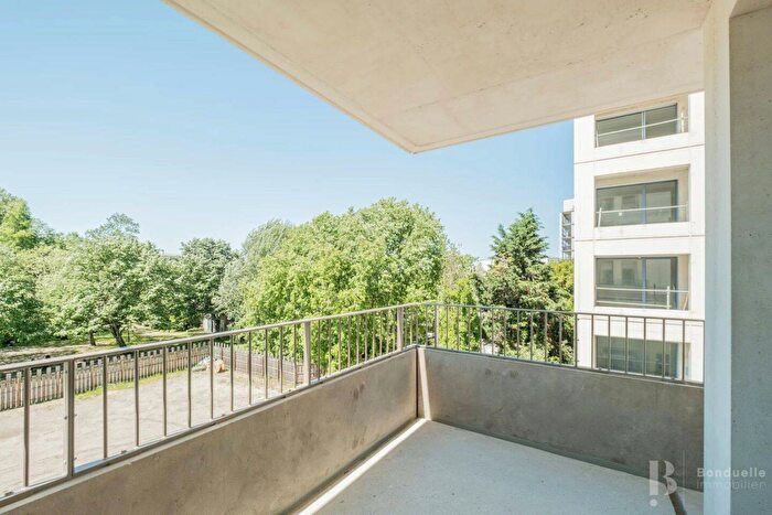 Appartement à louer - Bordeaux Sud - 4 pièces - 3 chambres