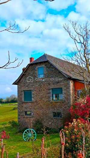 Grand-Vabre - Maison 5 pièces à vendre