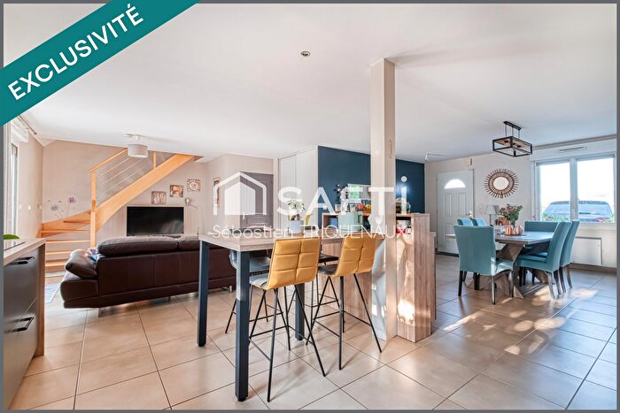 La Membrolle-sur-Longuenée - Maison 8 pièces à vendre
