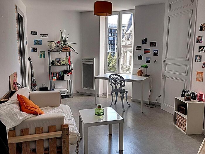Appartement à louer - Valence, Centre-ville - 2 pièces - 1 chambre
