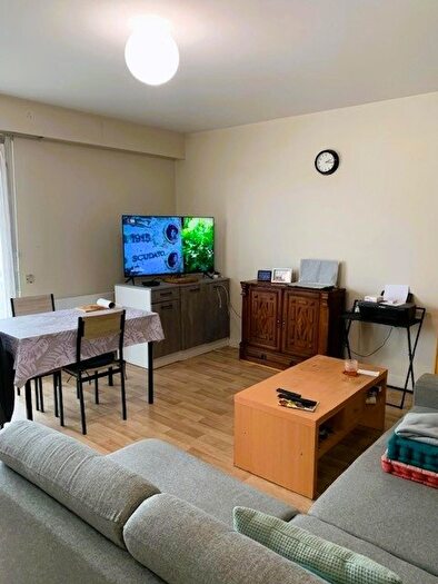 Appartement 2 pièces à vendre - Bourges, Aéroport, Vauvert, Pierrelay, Pissevieille