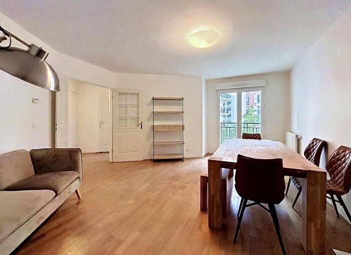 Courbevoie, Faubourg de lArche : Appartement 3 pièces à louer