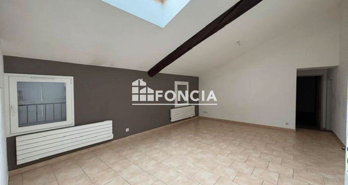 Appartement 3 pièces à louer - Secteur Sud, Pernes-les-Fontaines