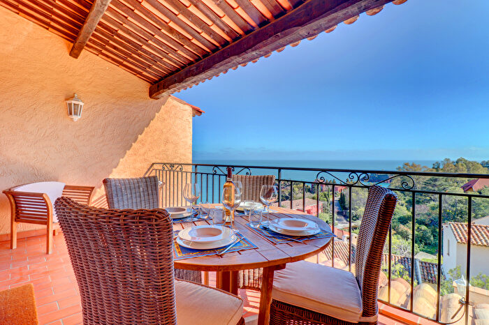 Appartement à vendre - Théoule-sur-Mer - 3 pièces - 2 chambres