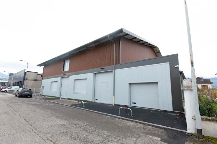Chambéry, Bissy : Appartement 6 pièces à vendre