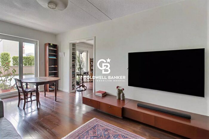 Appartement à vendre - Le Bouscat, Centre-ville, Robert Schuman - 3 pièces - 2 chambres