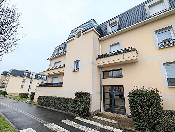 Appartement à vendre - Persan - 3 pièces - 2 chambres