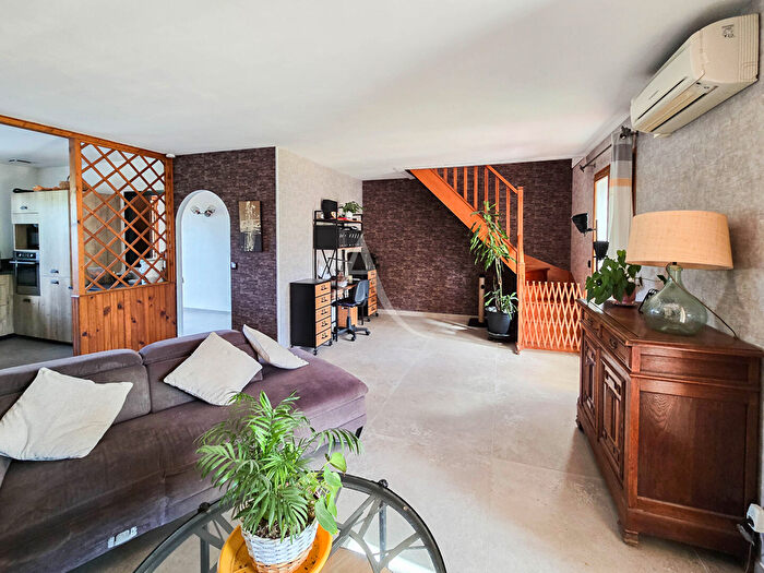 Maison à vendre - Lons - 7 pièces - 5 chambres