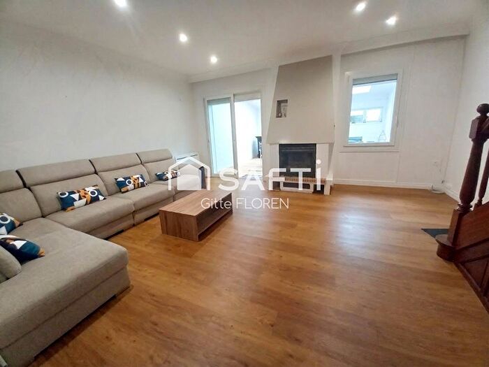 Maison 4 pièces à vendre à Briatexte