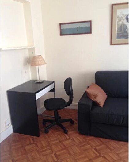 Appartement 1 pièce à louer à Neuilly-sur-Seine, Charles Laffitte
