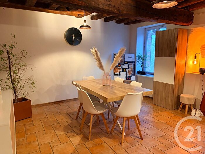 Maison à louer - Aillant-sur-Tholon - 5 pièces - 2 chambres