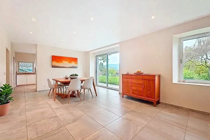 Maison 7 pièces à Viuz-en-Sallaz, à vendre