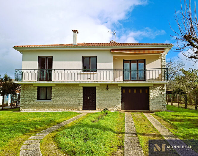 Saint-Sornin : Maison 4 pièces à vendre