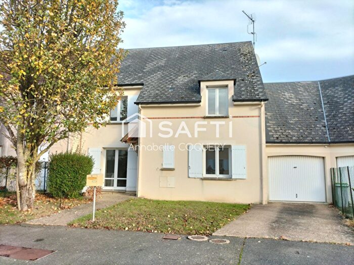 Maison à vendre - Bonneval - 5 pièces - 4 chambres