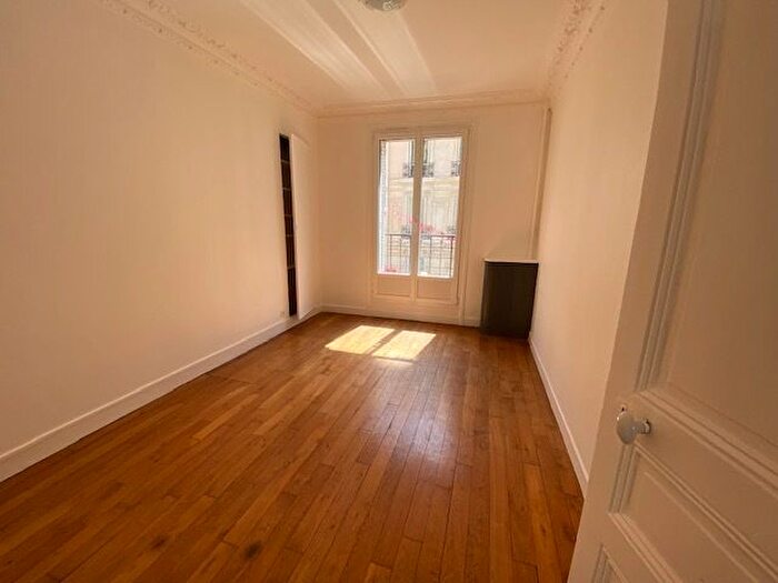 Paris 17ème, La Fourche, Guy Moquet - Appartement 3 pièces à louer