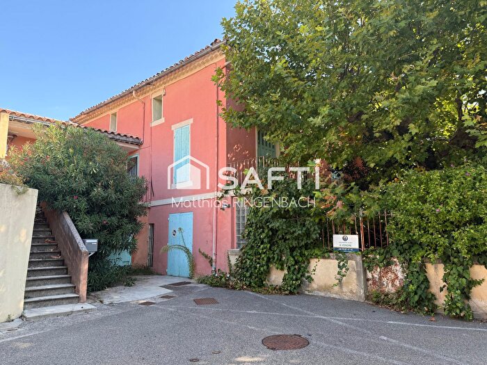 Maison à vendre - Jonquières - 8 pièces - 7 chambres