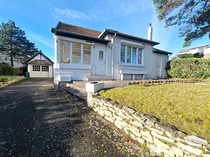 Maison à vendre - Merville-Franceville-Plage - 4 pièces - 3 chambres