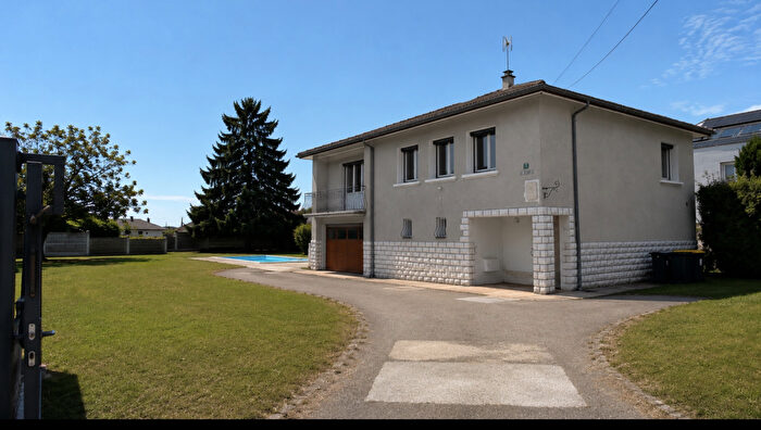 Montagnieu : Maison 5 pièces à vendre