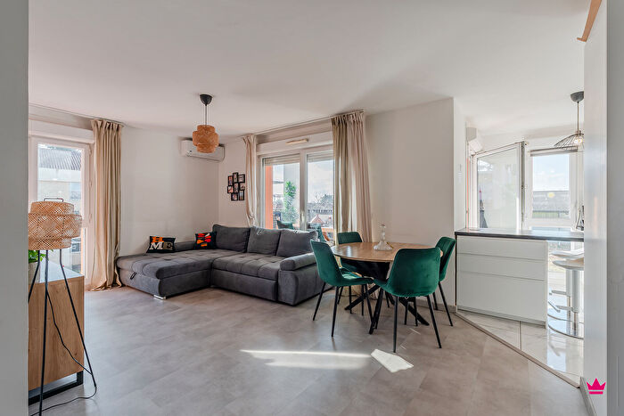 Appartement 3 pièces à vendre - Meyzieu, Centre-ville