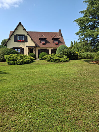 Maison à vendre - Longny-au-Perche - 8 pièces - 4 chambres