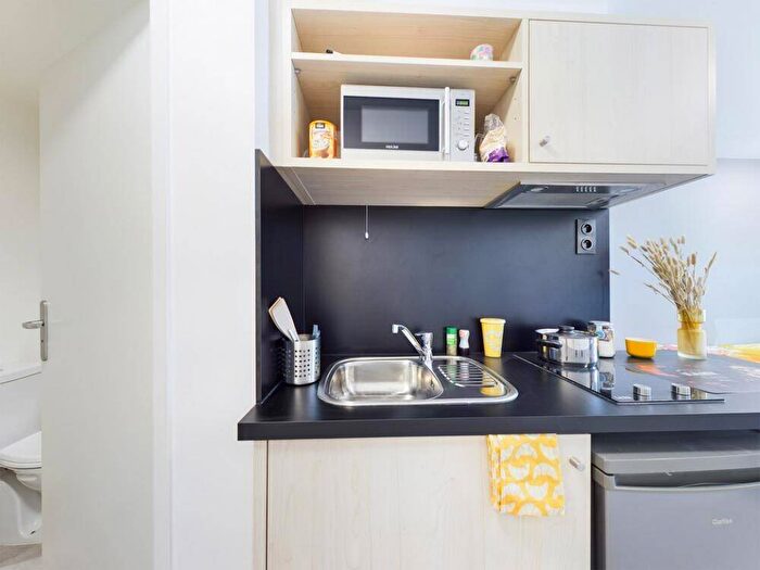 Appartement à louer - Centre Sud-Jules Ferry, Bagnolet - 1 pièce