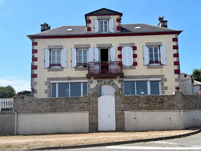 Maison 6 pièces à vendre à Saint-Pol-de-Léon