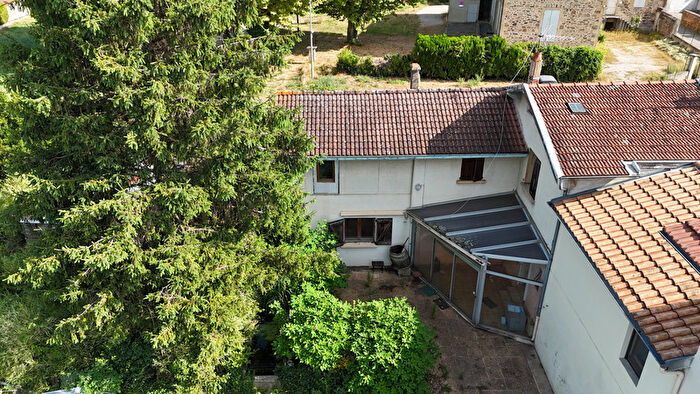 Saint-Uze : Maison 4 pièces à vendre