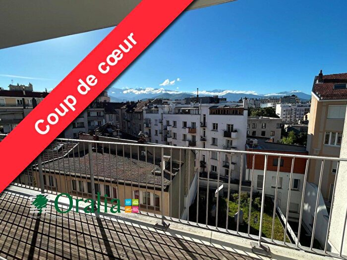 Appartement 3 pièces à Championnet-Caserne de Bonne, Grenoble, à louer