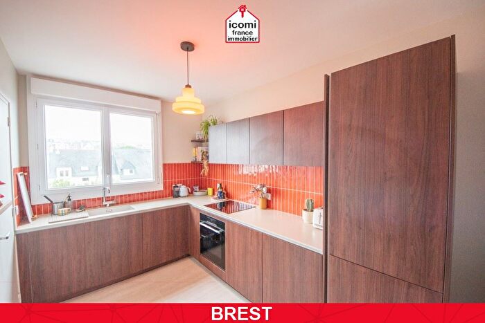 Appartement à vendre - Brest, Saint-Marc, Kérampéré - 5 pièces - 3 chambres