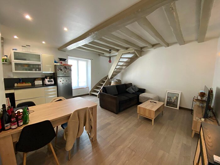Appartement à louer - Angers, Doutre, Saint-Jacques - 2 pièces - 1 chambre