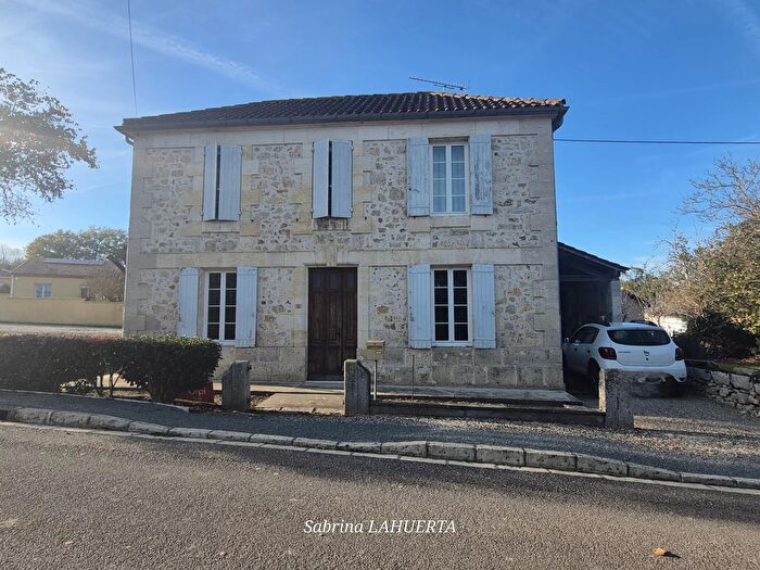 Maison à vendre - Nomdieu - 4 pièces - 3 chambres