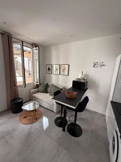 Appartement à vendre - Nice, Le Port - 2 pièces - 1 chambre