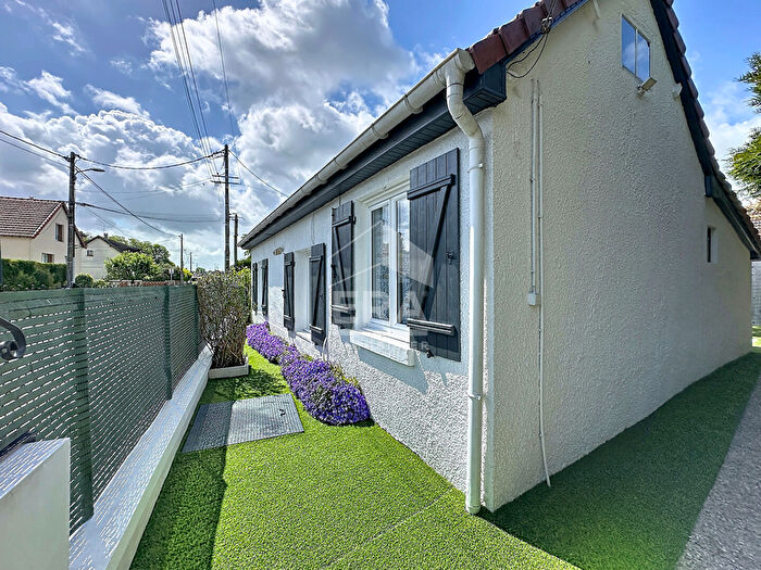 Maison 3 pièces à Chaumontel, à louer
