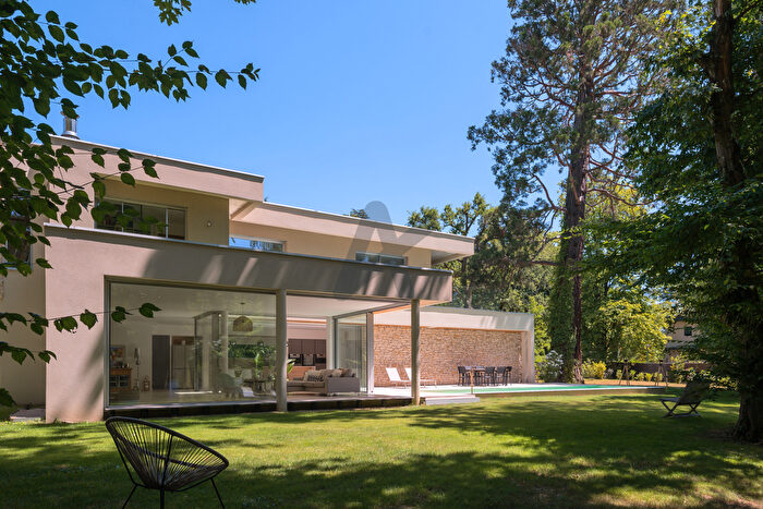 Maison 7 pièces à Écully, Centre-ville, à vendre