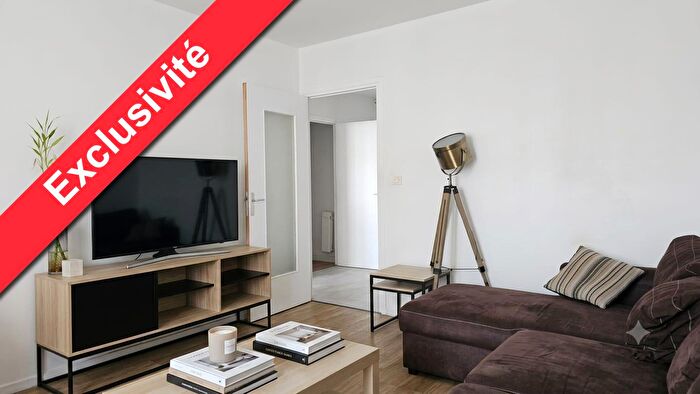 Vénissieux, Gabriel Peri : Appartement 3 pièces à vendre