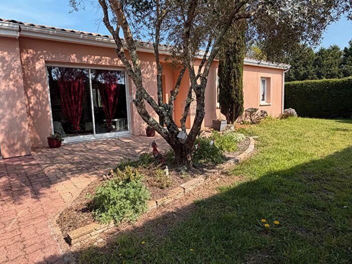 Maison à vendre - Reignac - 4 pièces - 3 chambres