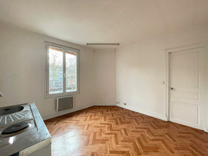 Appartement à vendre - Paris e , Porte de Clignancourt, Porte Montmartre, Moskowa - 2 pièces - 1 chambre