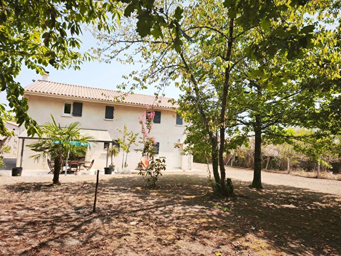 Maison 6 pièces à vendre - Montlieu-la-Garde
