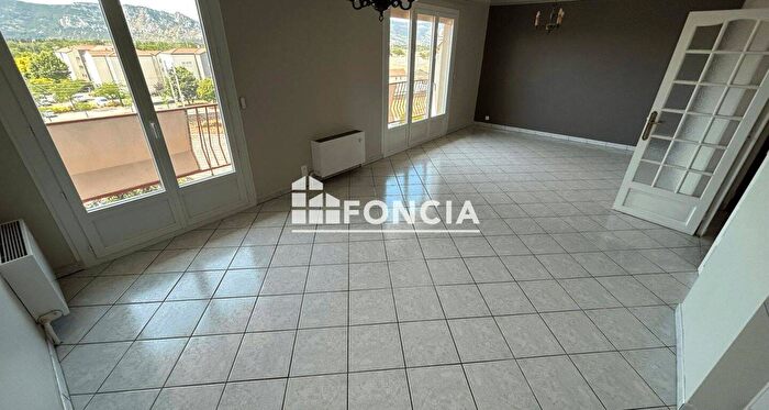 Appartement 4 pièces à Bourg-lès-Valence, à louer