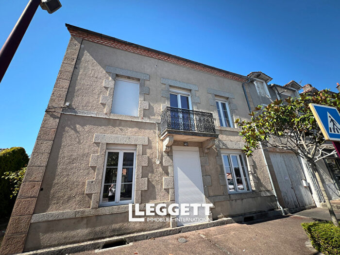 Maison 13 pièces à vendre - Piégut-Pluviers