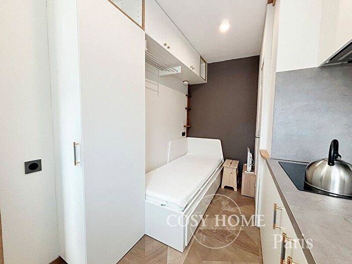 Appartement 1 pièce à Clichy-Trinité, Paris 9ème arrondissement, à louer