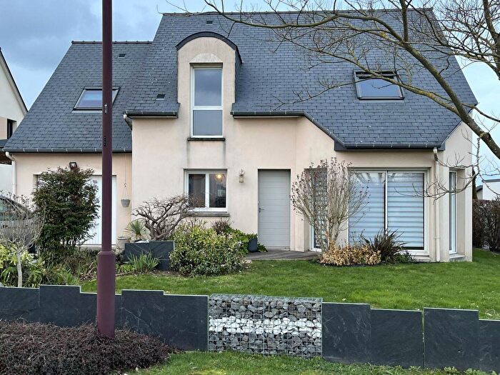 Maison à louer - Laignelet - 5 pièces - 4 chambres