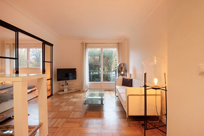 Appartement 2 pièces à Paris 16ème, Chaillot, à louer