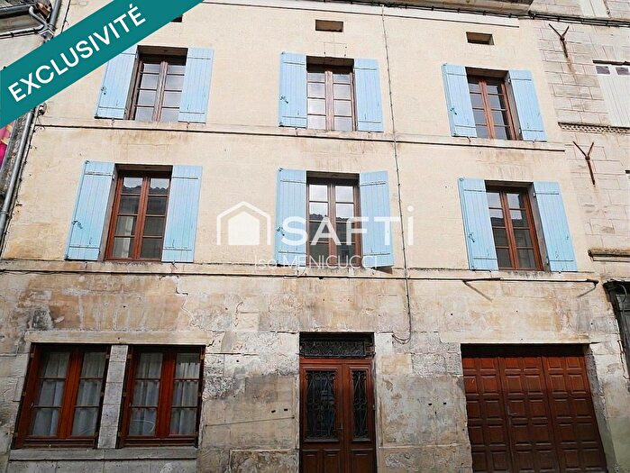 Maison à vendre - Bourdeilles - 6 pièces - 5 chambres