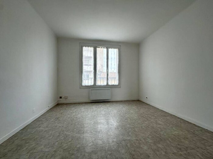 Appartement 3 pièces à Centre Ville-Peyron, La Seyne-sur-Mer, à louer