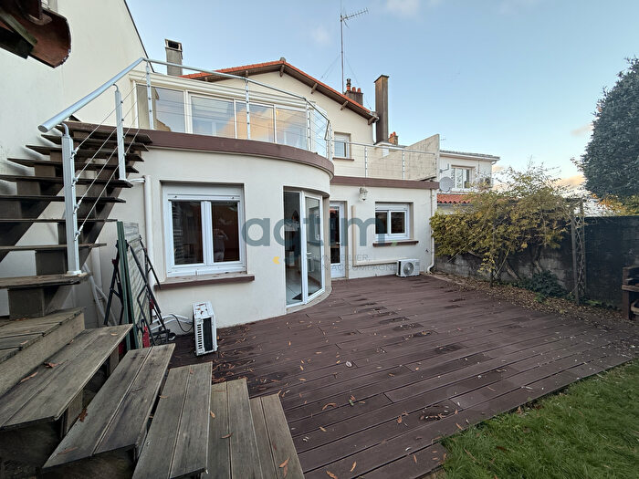 Maison à vendre - La Roche-sur-Yon, Vallée Verte, Liberté - 6 pièces - 4 chambres