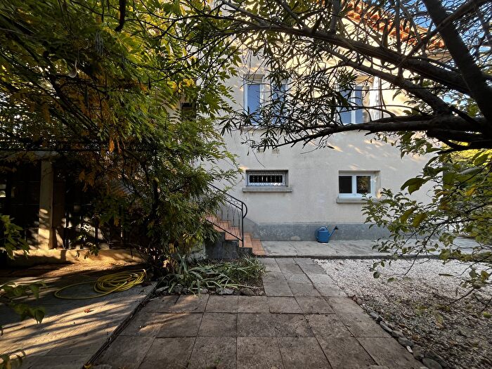 Maison à vendre - Saint-Hippolyte-du-Fort - 6 pièces - 3 chambres