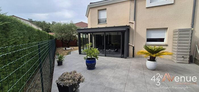 Maison 5 pièces à Saint-Étienne, Terrenoire, à vendre